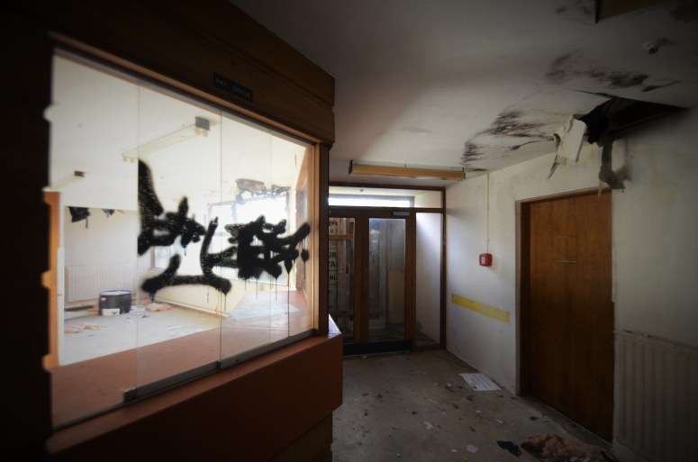 Abandoned Forensic Lab, Lunatic Asylum, North Island, New Zealand – U R ...